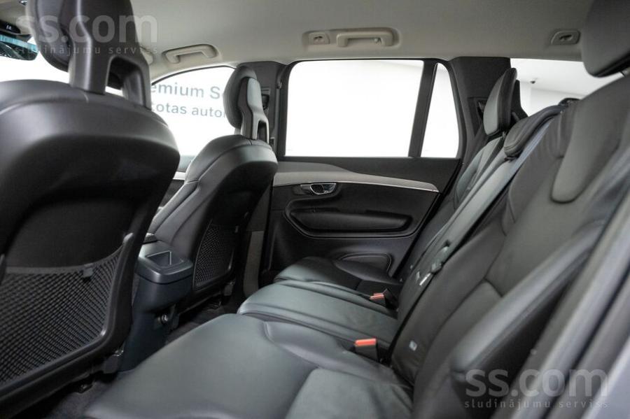 Grey Volvo XC90 2020 in Riga, with an engine capacity of 2.00 L and mileage of 95 thousand km for 34900 €, photo 8 on AUTOMOTO.COM.LV