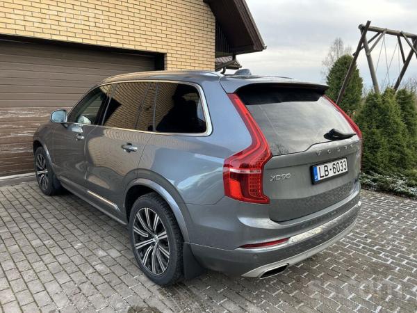 Pelēks Volvo XC90 2020 Tukums, ar dzinēja tilpumu 2.00 L un nobraukumu 221 tūkst. km par 31290 €, foto 3 vietnē AUTOMOTO.COM.LV
