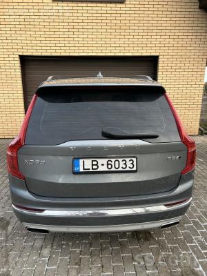 Pelēks Volvo XC90 2020 Tukums, ar dzinēja tilpumu 2.00 L un nobraukumu 221 tūkst. km par 31290 €, foto 5 vietnē AUTOMOTO.COM.LV