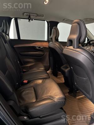 Pelēks Volvo XC90 2020 Rīga, ar dzinēja tilpumu 2.00 L un nobraukumu 132 tūkst. km par 32990 €, foto 21 vietnē AUTOMOTO.COM.LV