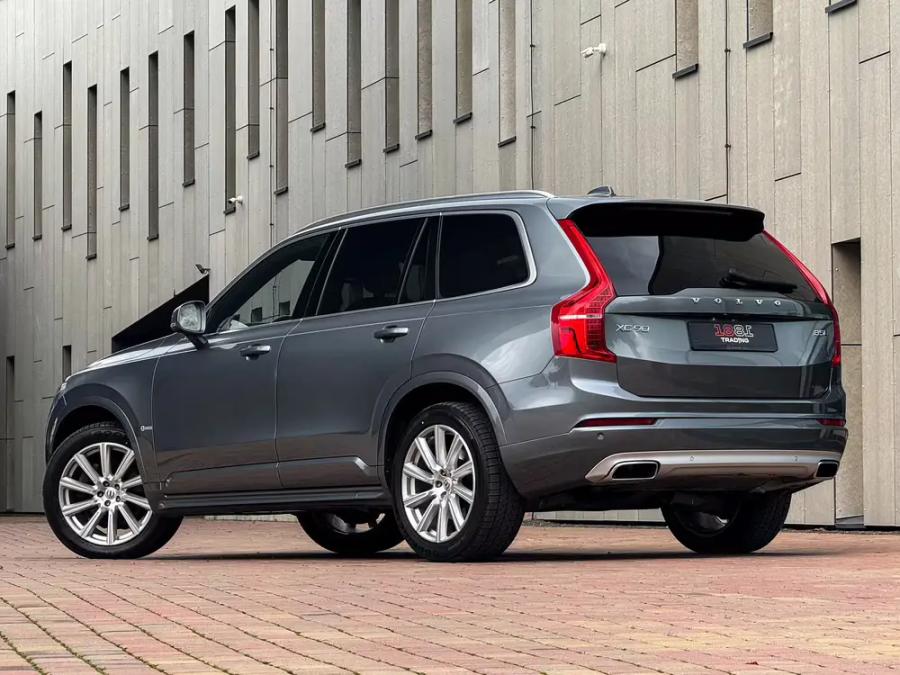 Pelēks Volvo XC90 2020 Rīga, ar dzinēja tilpumu 2.00 L un nobraukumu 98 tūkst. km par 23900 €, foto 5 vietnē AUTOMOTO.COM.LV