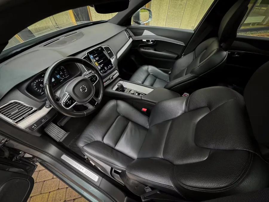 Pelēks Volvo XC90 2020 Rīga, ar dzinēja tilpumu 2.00 L un nobraukumu 98 tūkst. km par 23900 €, foto 11 vietnē AUTOMOTO.COM.LV