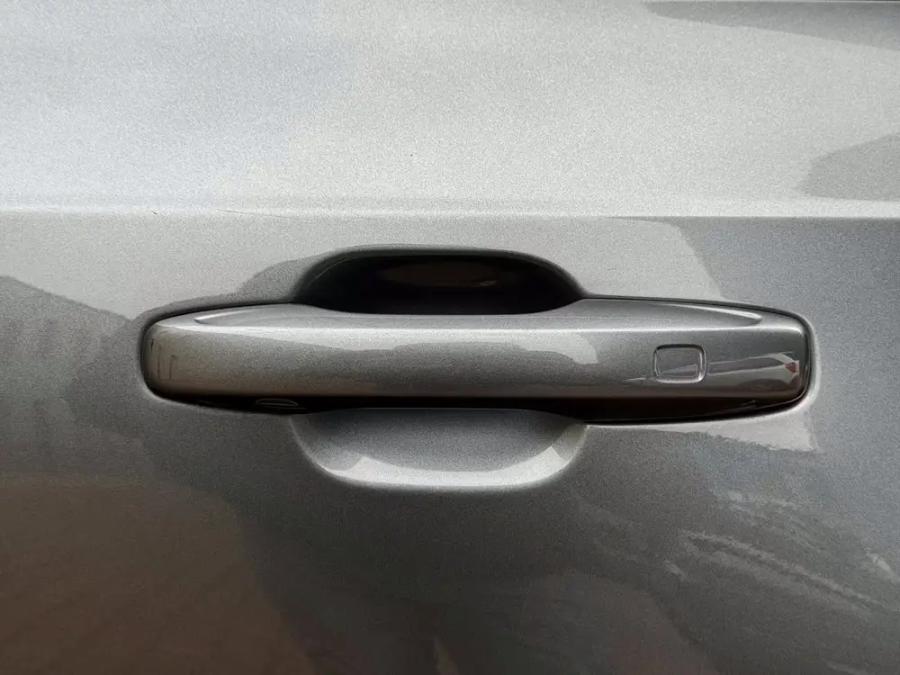 Pelēks Volvo XC90 2020 Rīga, ar dzinēja tilpumu 2.00 L un nobraukumu 98 tūkst. km par 23900 €, foto 22 vietnē AUTOMOTO.COM.LV