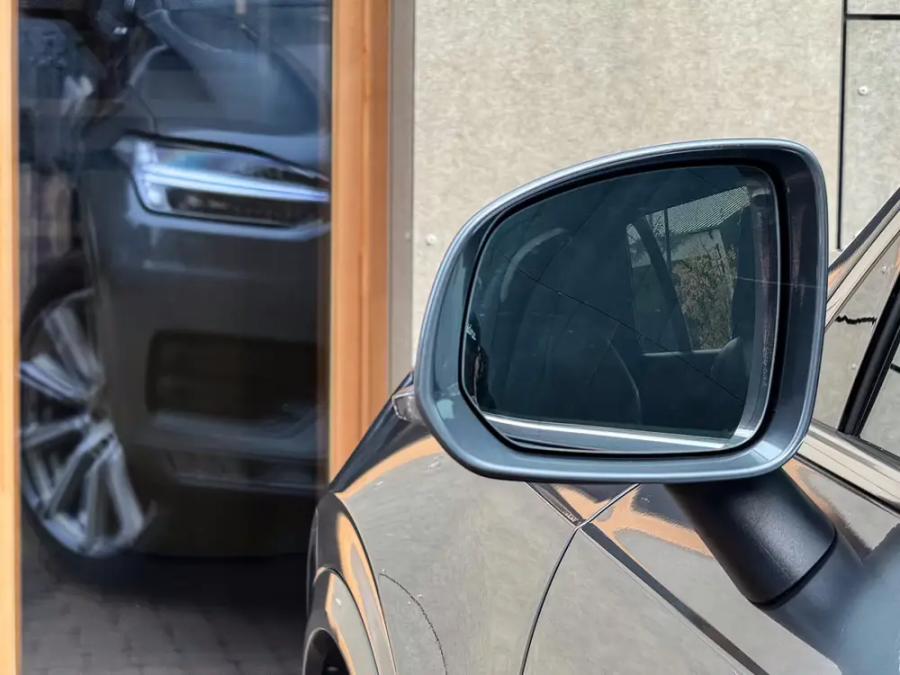 Pelēks Volvo XC90 2020 Rīga, ar dzinēja tilpumu 2.00 L un nobraukumu 98 tūkst. km par 23900 €, foto 23 vietnē AUTOMOTO.COM.LV