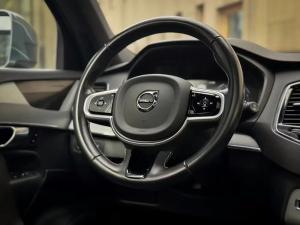 Pelēks Volvo XC90 2020 Rīga, ar dzinēja tilpumu 2.00 L un nobraukumu 98 tūkst. km par 23900 €, foto 24 vietnē AUTOMOTO.COM.LV