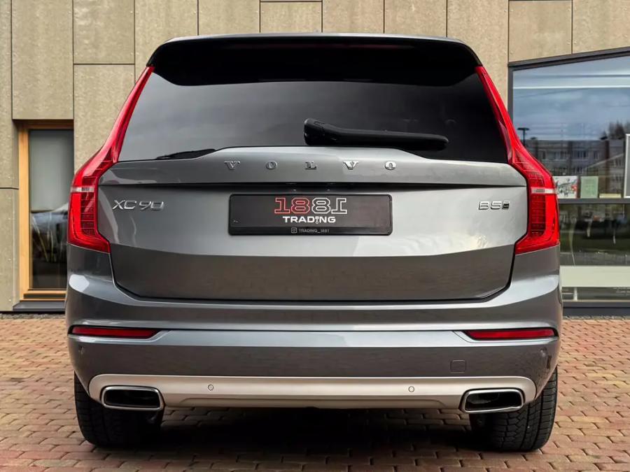 Pelēks Volvo XC90 2020 Rīga, ar dzinēja tilpumu 2.00 L un nobraukumu 98 tūkst. km par 23900 €, foto 36 vietnē AUTOMOTO.COM.LV
