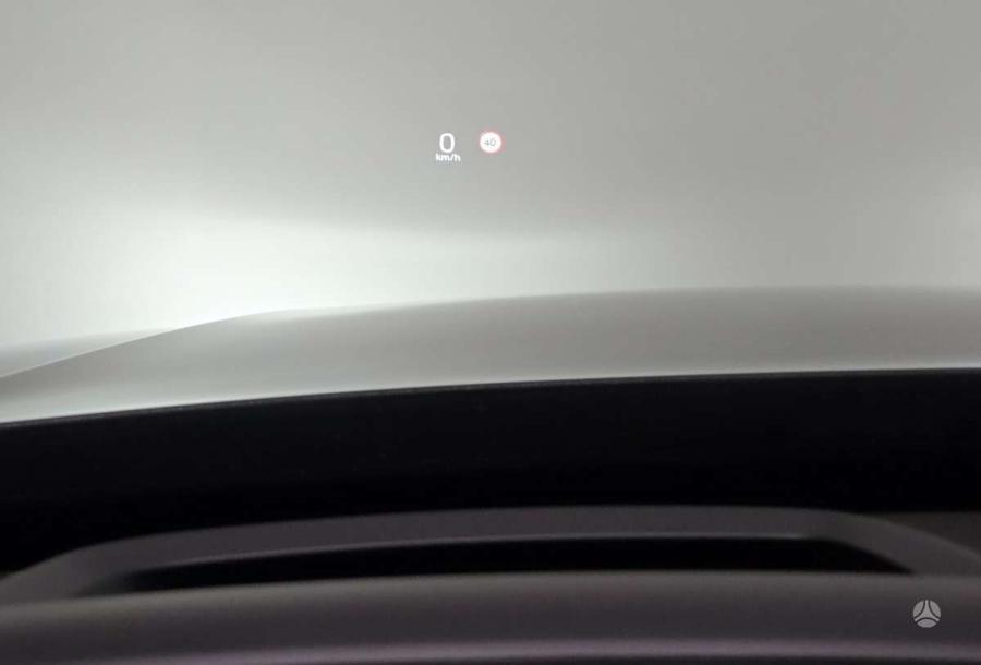 Grey Volvo XC90 2020 in Siauliai, with an engine capacity of 1.97 L and mileage of 162 thousand km for 29900 €, photo 24 on AUTOMOTO.COM.LV