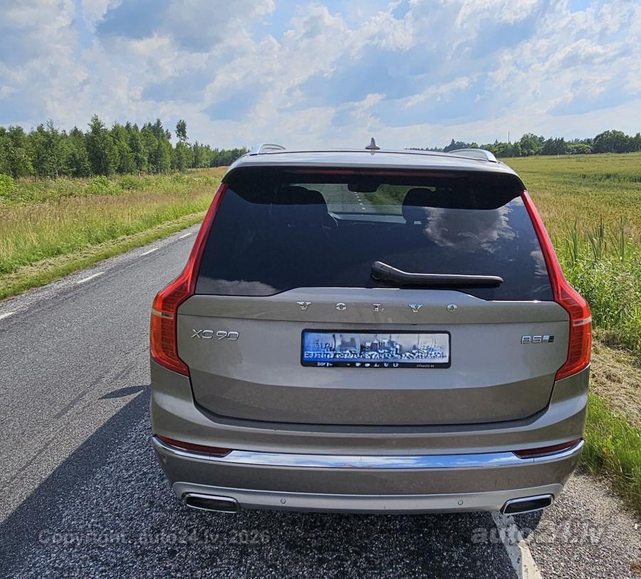Pelēks Volvo XC90 2020 Tallina, ar dzinēja tilpumu 2.00 L un nobraukumu 205 tūkst. km par 31000 €, foto 3 vietnē AUTOMOTO.COM.LV