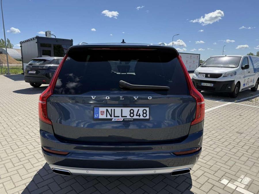 Pelēks Volvo XC90 2020 Tauragė, ar dzinēja tilpumu 1.97 L un nobraukumu 151 tūkst. km par 26378 €, foto 7 vietnē AUTOMOTO.COM.LV