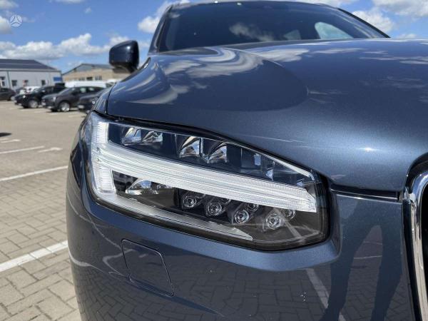 Pelēks Volvo XC90 2020 Tauragė, ar dzinēja tilpumu 1.97 L un nobraukumu 151 tūkst. km par 26378 €, foto 10 vietnē AUTOMOTO.COM.LV