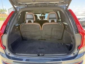 Pelēks Volvo XC90 2020 Tauragė, ar dzinēja tilpumu 1.97 L un nobraukumu 151 tūkst. km par 26378 €, foto 18 vietnē AUTOMOTO.COM.LV