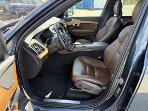 Pelēks Volvo XC90 2020 Tauragė, ar dzinēja tilpumu 1.97 L un nobraukumu 151 tūkst. km par 26378 €, foto 26 vietnē AUTOMOTO.COM.LV