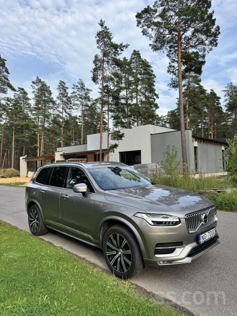 Pelēks Volvo XC90 2020 Rīga, ar dzinēja tilpumu 2.00 L un nobraukumu 135 tūkst. km par 35500 €, foto 4 vietnē AUTOMOTO.COM.LV