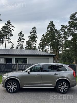Pelēks Volvo XC90 2020 Rīga, ar dzinēja tilpumu 2.00 L un nobraukumu 135 tūkst. km par 35500 €, foto 6 vietnē AUTOMOTO.COM.LV