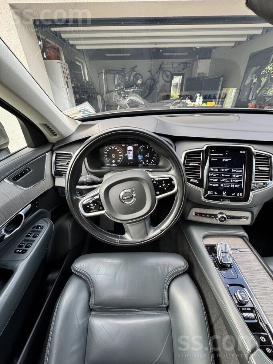 Pelēks Volvo XC90 2020 Rīga, ar dzinēja tilpumu 2.00 L un nobraukumu 135 tūkst. km par 35500 €, foto 10 vietnē AUTOMOTO.COM.LV