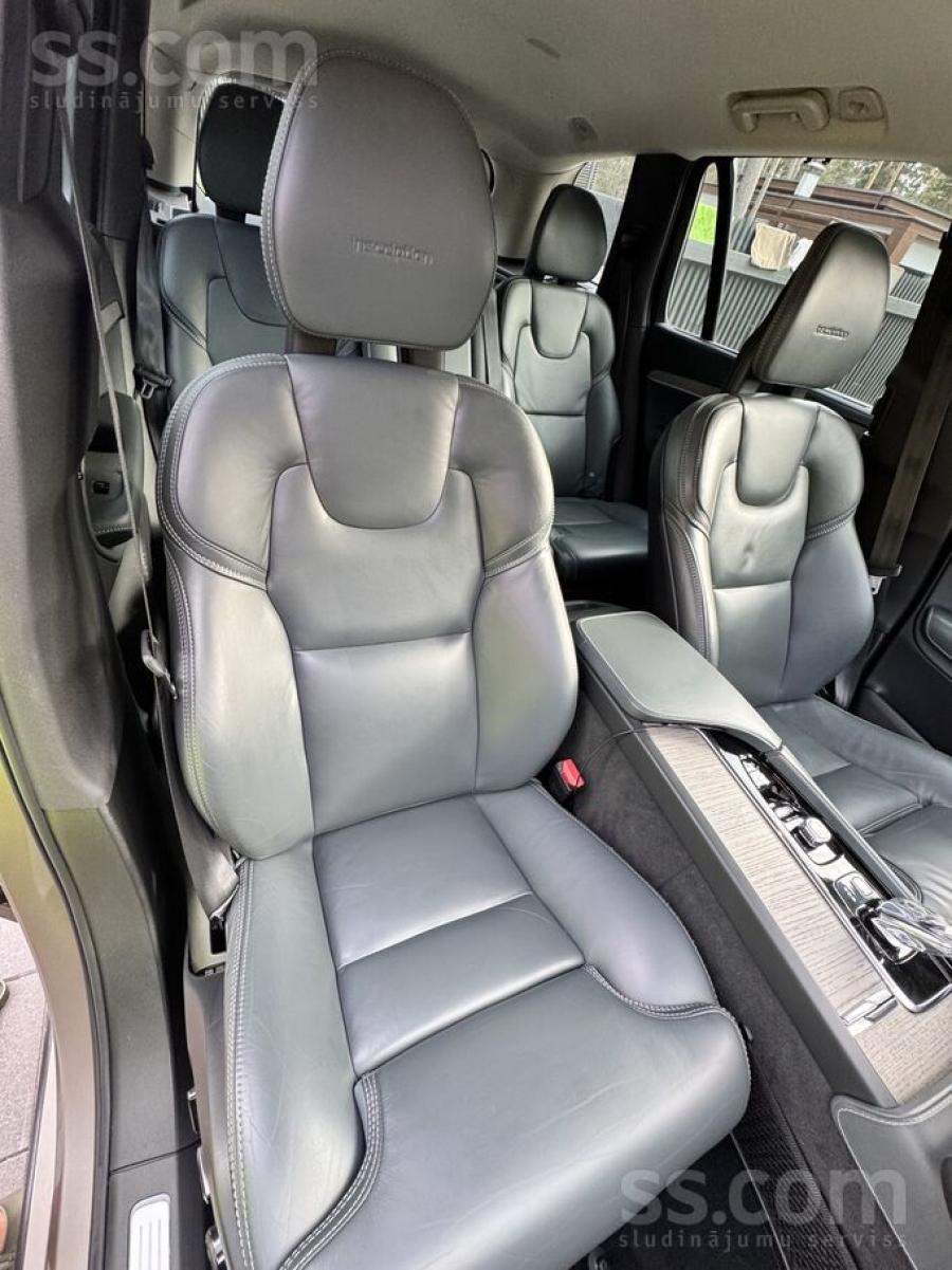 Pelēks Volvo XC90 2020 Rīga, ar dzinēja tilpumu 2.00 L un nobraukumu 135 tūkst. km par 35500 €, foto 12 vietnē AUTOMOTO.COM.LV