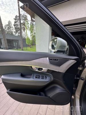Pelēks Volvo XC90 2020 Rīga, ar dzinēja tilpumu 2.00 L un nobraukumu 135 tūkst. km par 35500 €, foto 14 vietnē AUTOMOTO.COM.LV