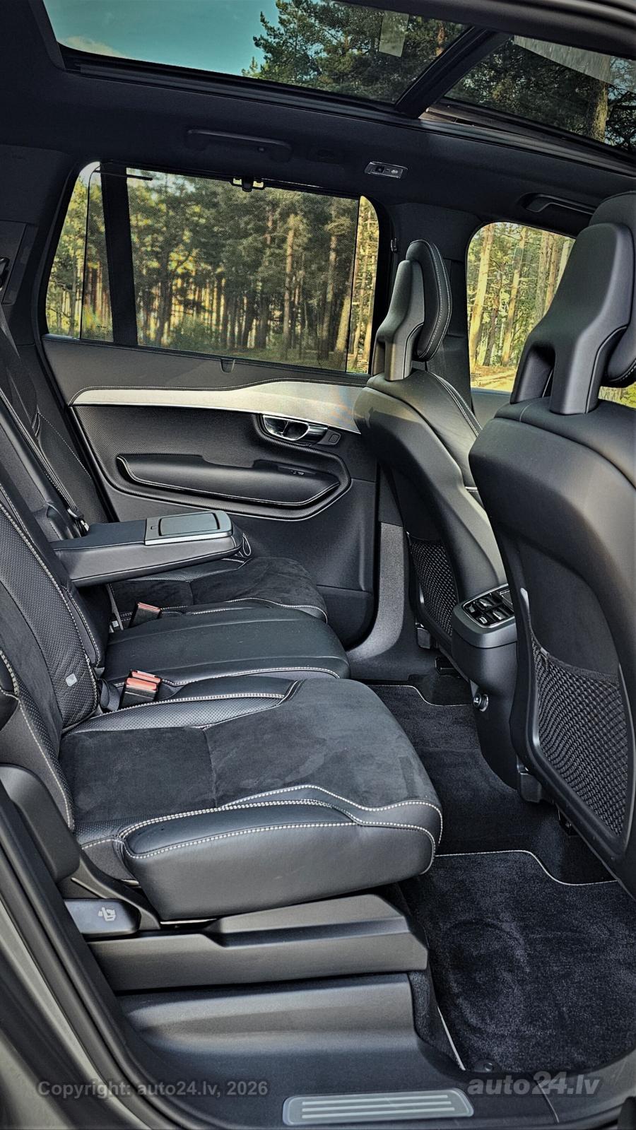 Pelēks Volvo XC90 2020 Tallina, ar dzinēja tilpumu 2.00 L un nobraukumu 75 tūkst. km par 43990 €, foto 14 vietnē AUTOMOTO.COM.LV