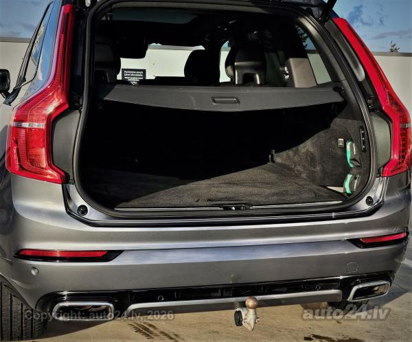 Pelēks Volvo XC90 2020 Tallina, ar dzinēja tilpumu 2.00 L un nobraukumu 75 tūkst. km par 43990 €, foto 10 vietnē AUTOMOTO.COM.LV