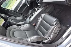 Grey Volvo XC90 2020 in Vilnius, with an engine capacity of 1.97 L and mileage of 310 thousand km for 26000 €, photo 12 on AUTOMOTO.COM.LV