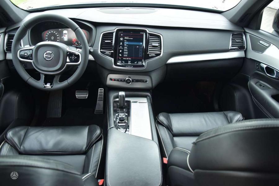 Grey Volvo XC90 2020 in Vilnius, with an engine capacity of 1.97 L and mileage of 310 thousand km for 26000 €, photo 15 on AUTOMOTO.COM.LV