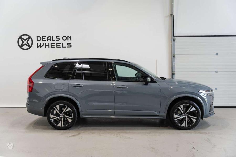 Pelēks Volvo XC90 2020 Viļņa, ar dzinēja tilpumu 1.97 L un nobraukumu 91 tūkst. km par 36490 €, foto 4 vietnē AUTOMOTO.COM.LV