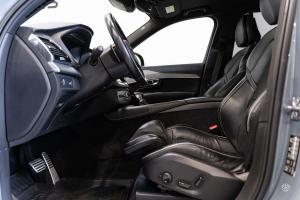 Pelēks Volvo XC90 2020 Viļņa, ar dzinēja tilpumu 1.97 L un nobraukumu 91 tūkst. km par 36490 €, foto 13 vietnē AUTOMOTO.COM.LV