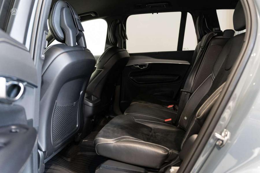 Pelēks Volvo XC90 2020 Viļņa, ar dzinēja tilpumu 1.97 L un nobraukumu 91 tūkst. km par 36490 €, foto 19 vietnē AUTOMOTO.COM.LV