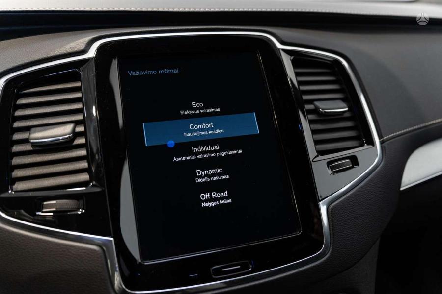 Pelēks Volvo XC90 2020 Viļņa, ar dzinēja tilpumu 1.97 L un nobraukumu 91 tūkst. km par 36490 €, foto 34 vietnē AUTOMOTO.COM.LV