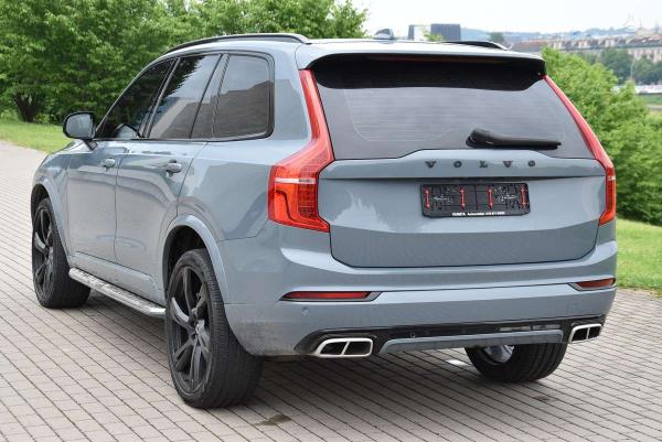 Grey Volvo XC90 2020 in Vilnius, with an engine capacity of 1.97 L and mileage of 310 thousand km for 24500 €, photo 5 on AUTOMOTO.COM.LV