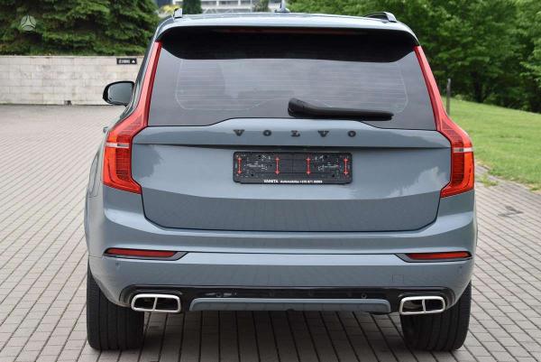 Grey Volvo XC90 2020 in Vilnius, with an engine capacity of 1.97 L and mileage of 310 thousand km for 24500 €, photo 8 on AUTOMOTO.COM.LV