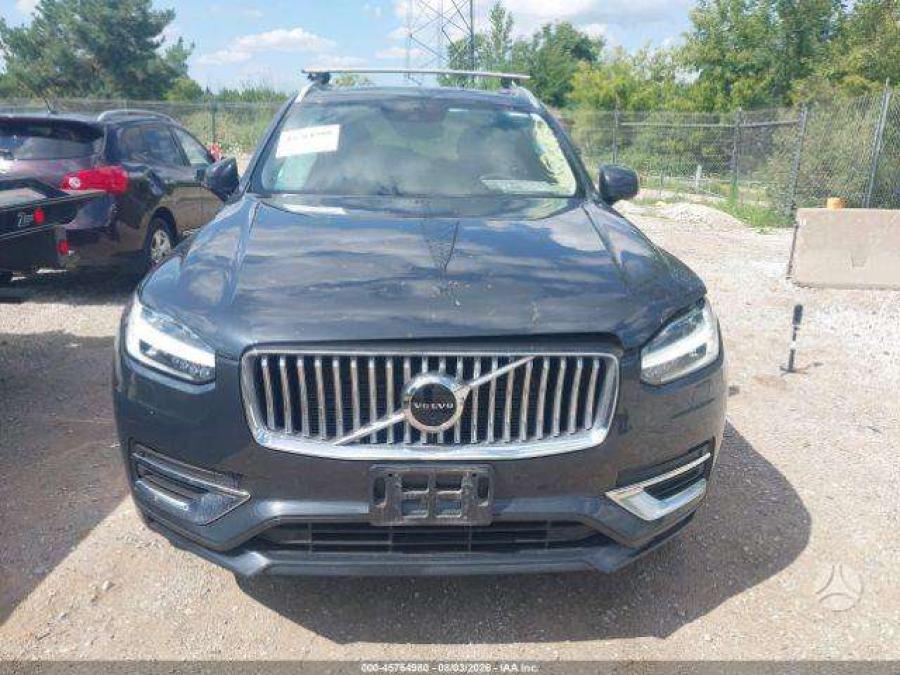 Pelēks Volvo XC90 2020 Klaipėda, ar dzinēja tilpumu 1.97 L un nobraukumu 112 tūkst. km par 21000 €, foto 12 vietnē AUTOMOTO.COM.LV