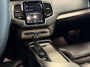 Pelēks Volvo XC90 2020 Klaipėda, ar dzinēja tilpumu 1.97 L un nobraukumu 231 tūkst. km par 28900 €, foto 12 vietnē AUTOMOTO.COM.LV