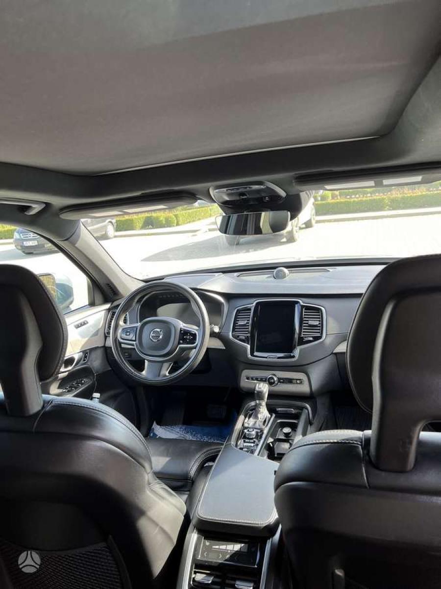 Pelēks Volvo XC90 2020 Klaipėda, ar dzinēja tilpumu 1.97 L un nobraukumu 74 tūkst. km par 35000 €, foto 10 vietnē AUTOMOTO.COM.LV