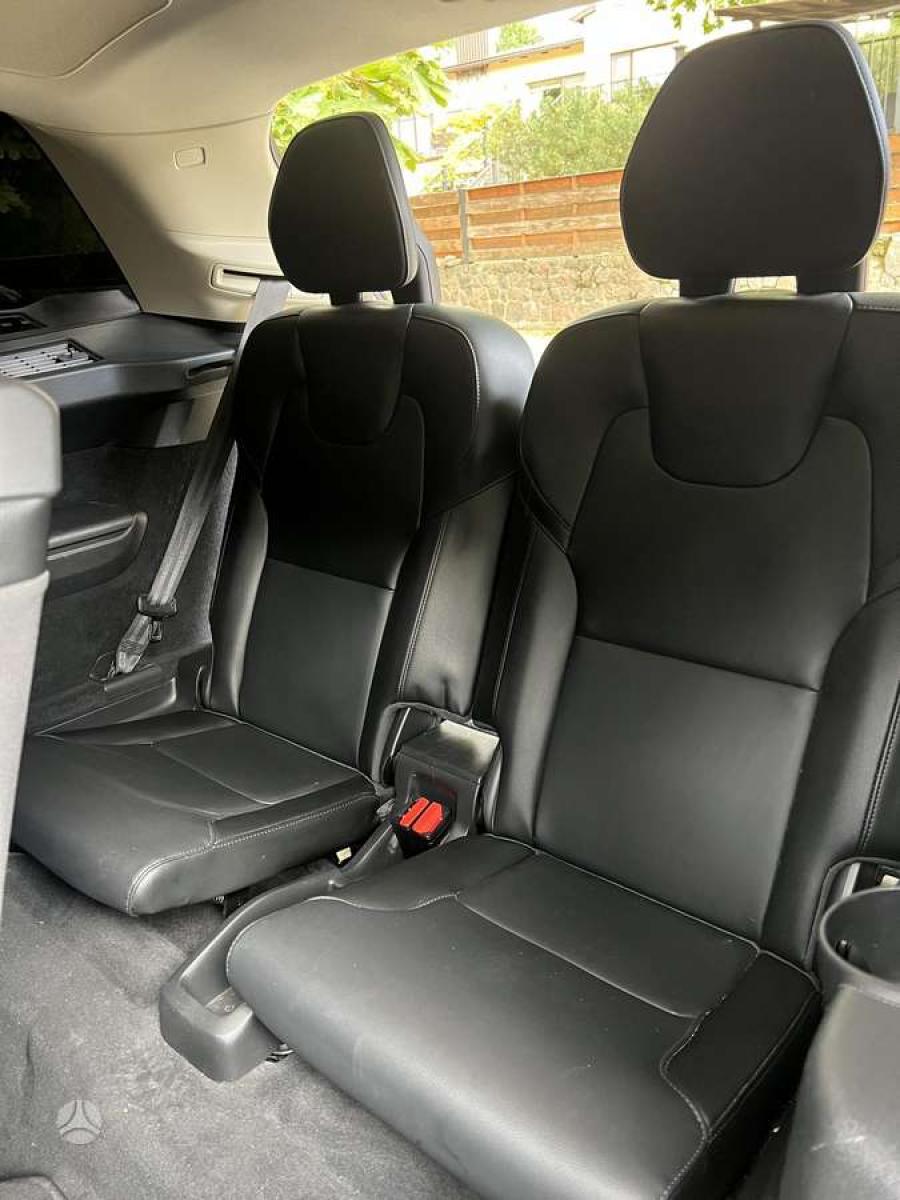 Pelēks Volvo XC90 2020 Šauļi, ar dzinēja tilpumu 1.97 L un nobraukumu 90 tūkst. km par 31000 €, foto 10 vietnē AUTOMOTO.COM.LV