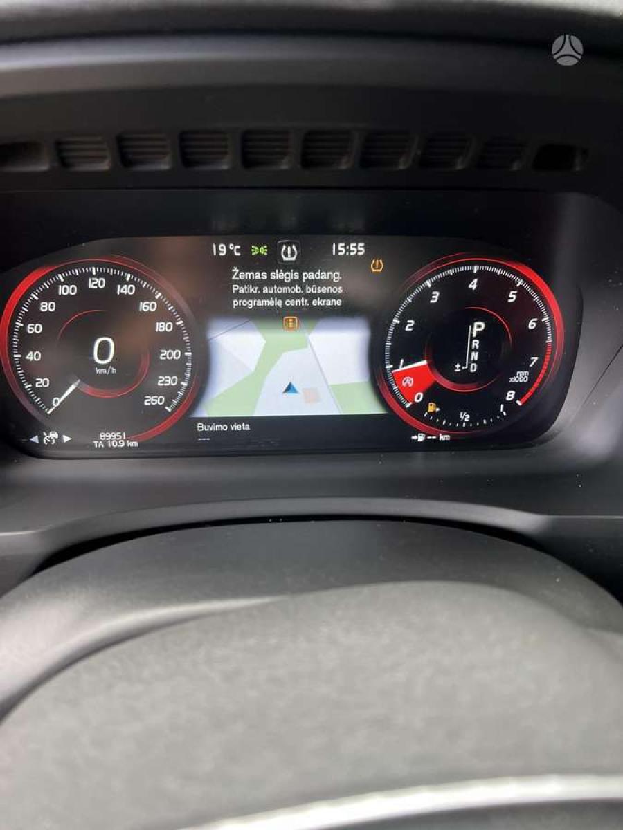 Pelēks Volvo XC90 2020 Šauļi, ar dzinēja tilpumu 1.97 L un nobraukumu 90 tūkst. km par 31000 €, foto 14 vietnē AUTOMOTO.COM.LV