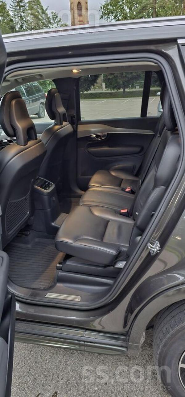 Volvo XC90 2020 Ogre vietnē Pelēks Volvo XC90 2020 Ogre, ar dzinēja tilpumu 2.00 L un nobraukumu 112 tūkst. km par 35900 €, foto 11 vietnē AUTOMOTO.COM.LV