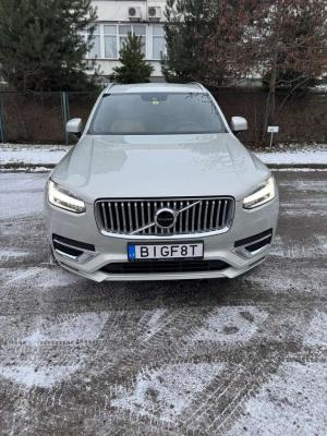 Pelēks Volvo XC90 2021 Viļņa, ar dzinēja tilpumu 1.97 L un nobraukumu 109 tūkst. km par 39000 €, foto  vietnē AUTOMOTO.COM.LV