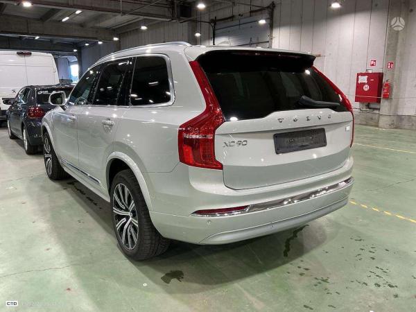 Grey Volvo XC90 2021 in Vilnius, with an engine capacity of 1.97 L and mileage of 178 thousand km for 34490 €, photo 4 on AUTOMOTO.COM.LV