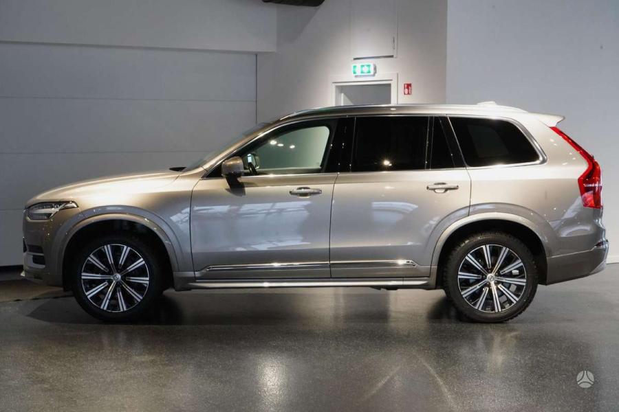 Grey Volvo XC90 2021 in Vilnius, with an engine capacity of 1.97 L and mileage of 179 thousand km for 33400 €, photo 2 on AUTOMOTO.COM.LV
