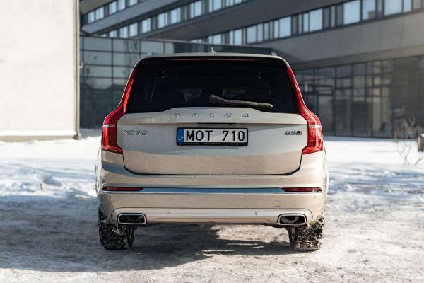 Pelēks Volvo XC90 2021 Klaipėda, ar dzinēja tilpumu 1.97 L un nobraukumu 153 tūkst. km par 40850 €, foto 6 vietnē AUTOMOTO.COM.LV