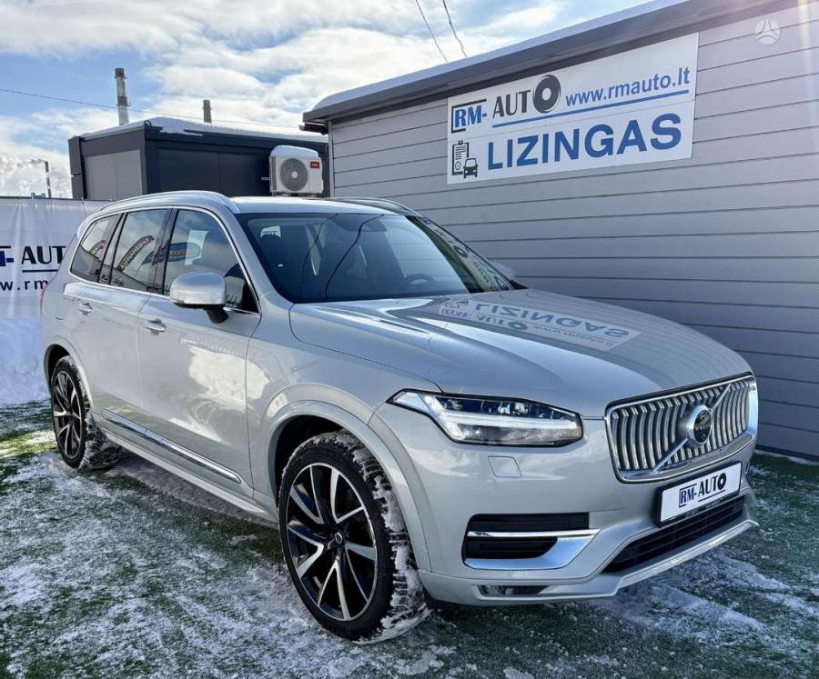 Grey Volvo XC90 2021 in Panevezys, with an engine capacity of 1.97 L and mileage of 200 thousand km for 29900 €, photo 3 on AUTOMOTO.COM.LV