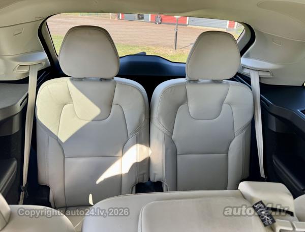 Pelēks Volvo XC90 2021 Tartu, ar dzinēja tilpumu 2.00 L un nobraukumu 102 tūkst. km par 44900 €, foto 10 vietnē AUTOMOTO.COM.LV