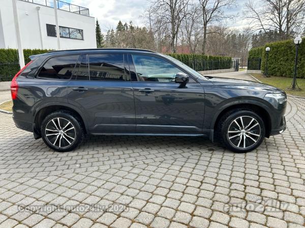 Grey Volvo XC90 2021 in Tallinn, with an engine capacity of 2.00 L and mileage of 82 thousand km for 44950 €, photo 8 on AUTOMOTO.COM.LV