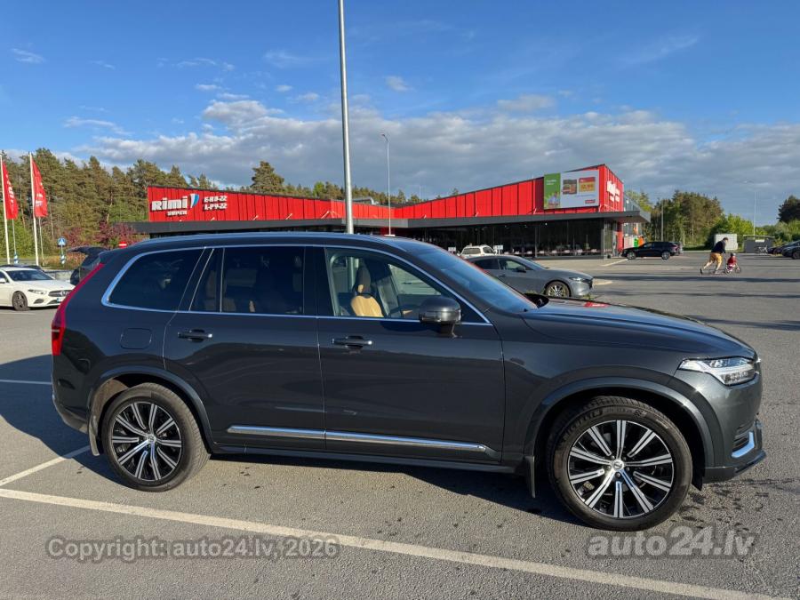 Pelēks Volvo XC90 2021 Tallina, ar dzinēja tilpumu 2.00 L un nobraukumu 85 tūkst. km par 42900 €, foto 4 vietnē AUTOMOTO.COM.LV