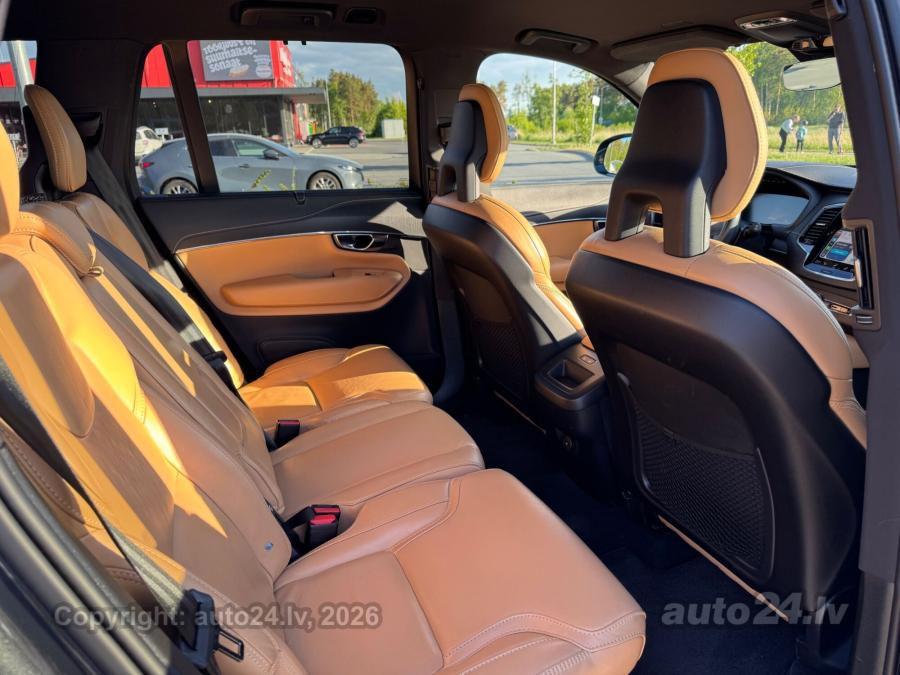 Pelēks Volvo XC90 2021 Tallina, ar dzinēja tilpumu 2.00 L un nobraukumu 85 tūkst. km par 42900 €, foto 9 vietnē AUTOMOTO.COM.LV