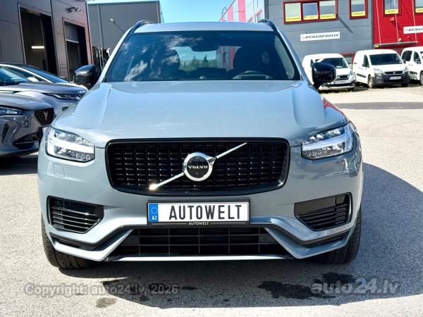 Grey Volvo XC90 2021 in Tallinn, with an engine capacity of 2.00 L and mileage of 66 thousand km for 52990 €, photo 2 on AUTOMOTO.COM.LV