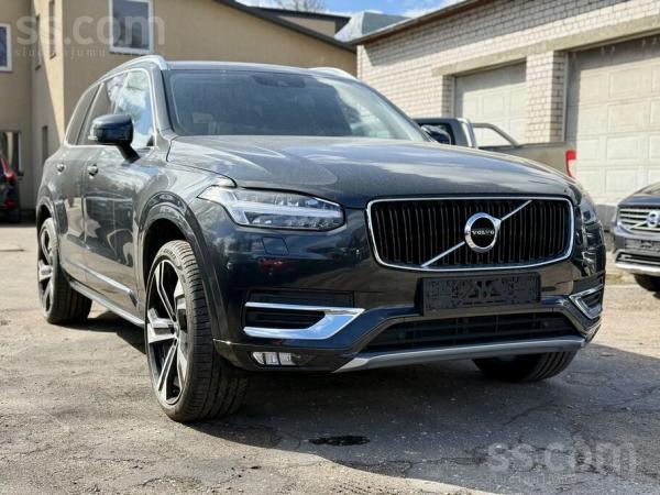 Pelēks Volvo XC90 2021 Rīga, ar dzinēja tilpumu 2.00 L un nobraukumu 0 tūkst. km par 35200 €, foto 2 vietnē AUTOMOTO.COM.LV