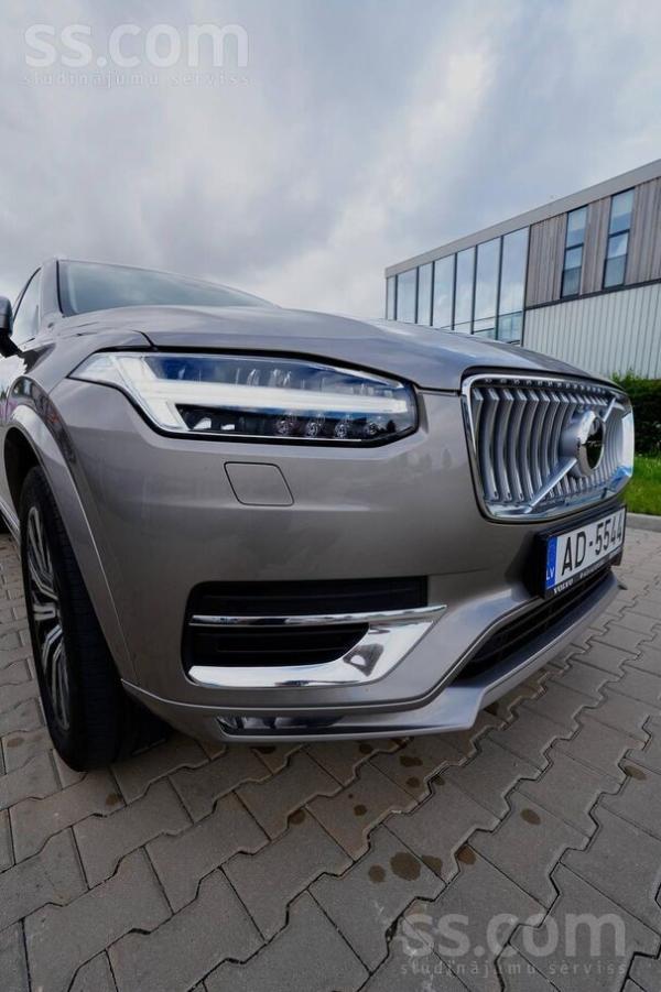 Grey Volvo XC90 2021 in Jurmala, with an engine capacity of 2.00 L and mileage of 84 thousand km for 37000 €, photo 5 on AUTOMOTO.COM.LV