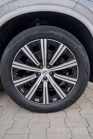 Grey Volvo XC90 2021 in Jurmala, with an engine capacity of 2.00 L and mileage of 84 thousand km for 37000 €, photo 13 on AUTOMOTO.COM.LV